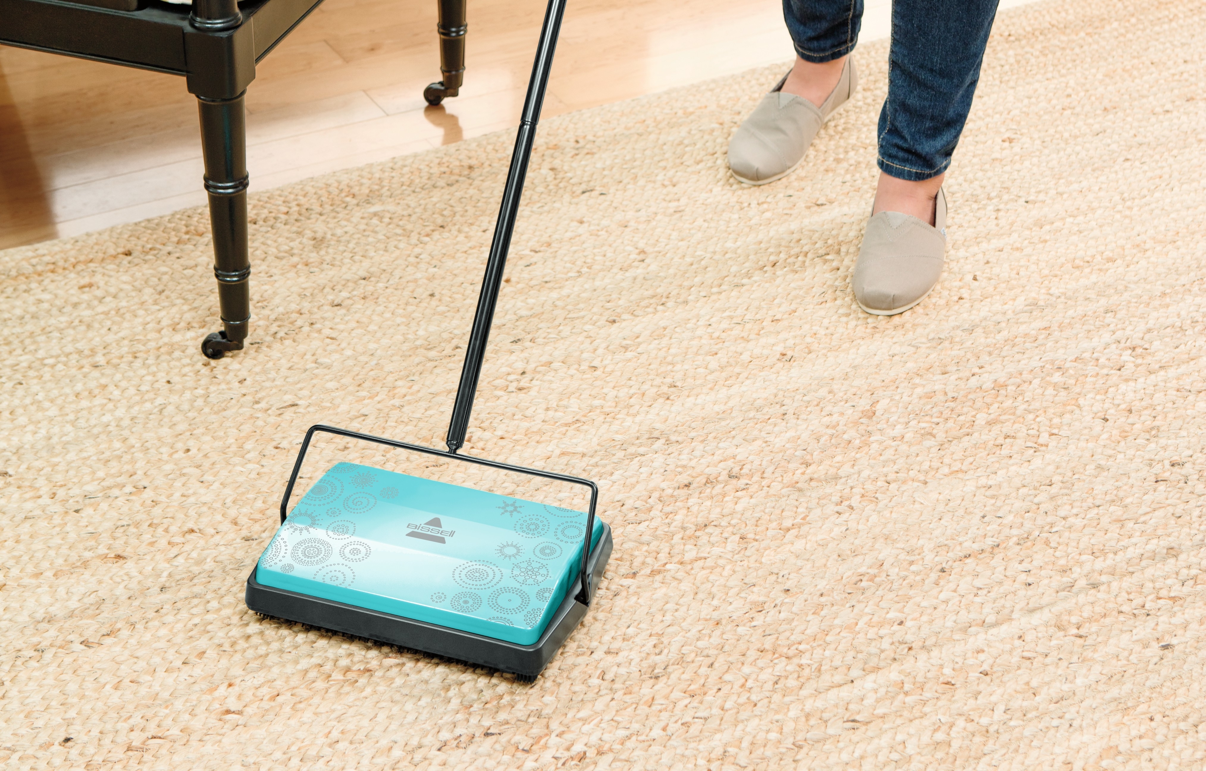 Carpet and Floor Sweepers | BISSELL®